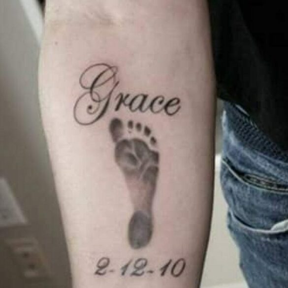 Tattoo Bleeding: What To Look For & How To Fix It!