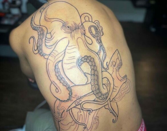 11+ Octopus Back Tattoo Ideas That'll Blow Your Mind!