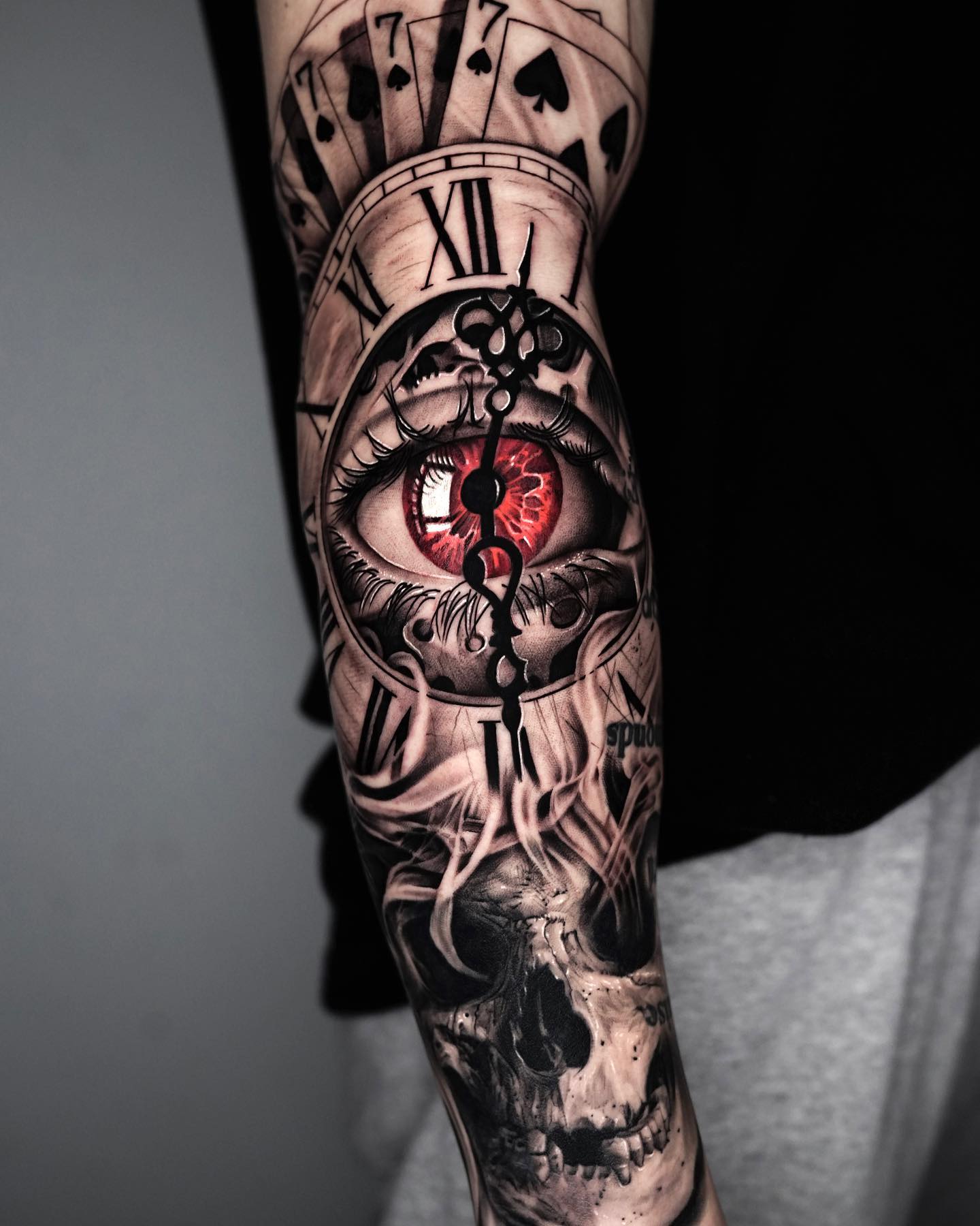 12 COOL CLOCK TATTOOS PLUS MEANINGS