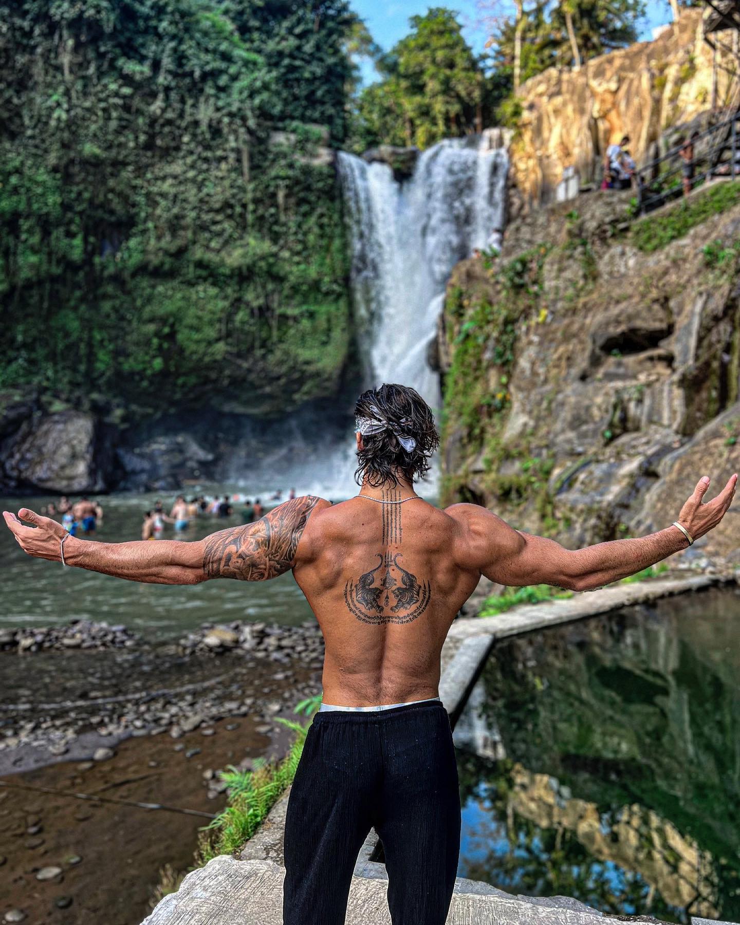 12+ BACK TATTOOS FOR MEN THAT LOOK AWESOME!