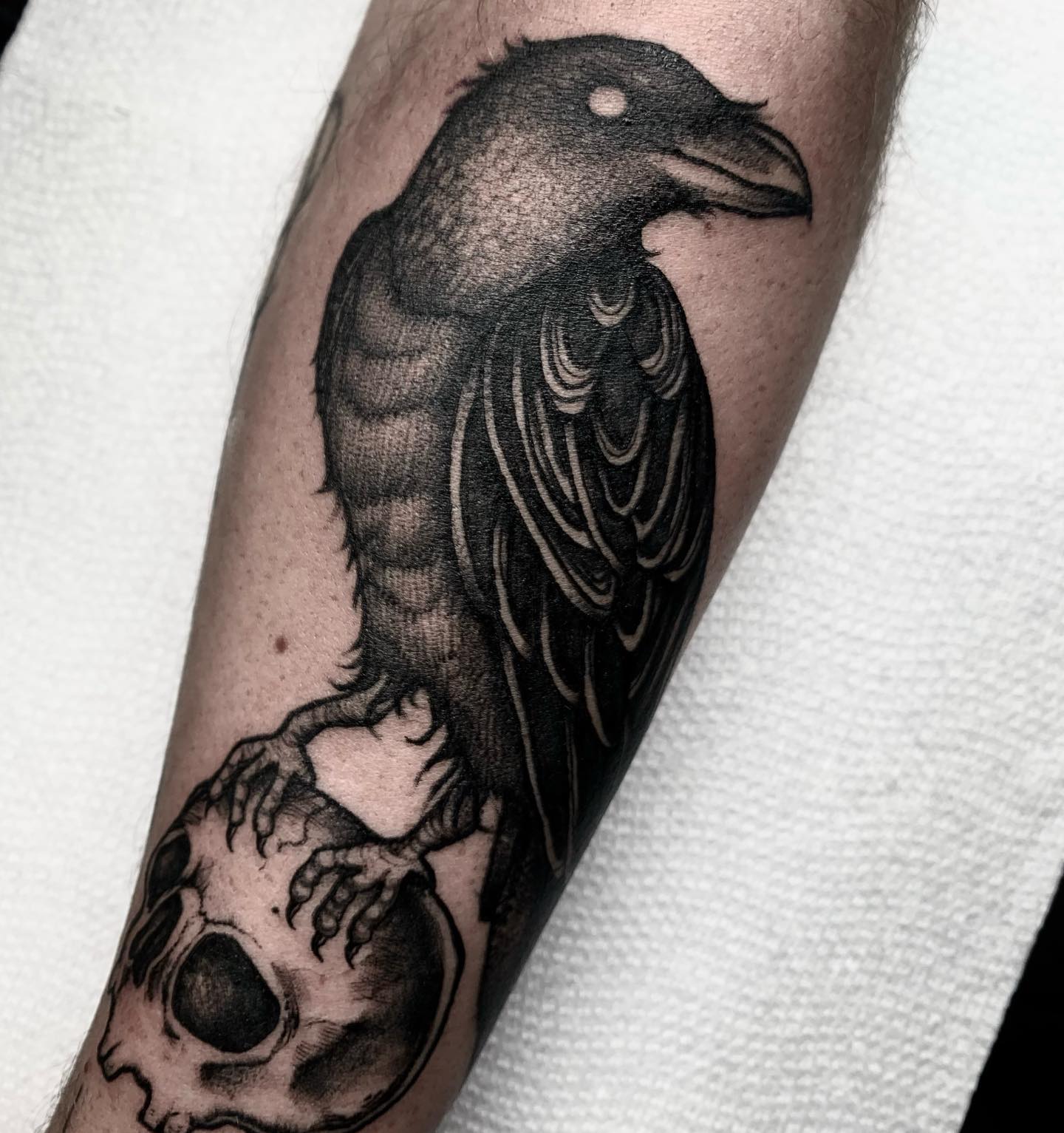 10 BEST RAVEN TATTOO IDEAS WE'VE SEEN IN 2024