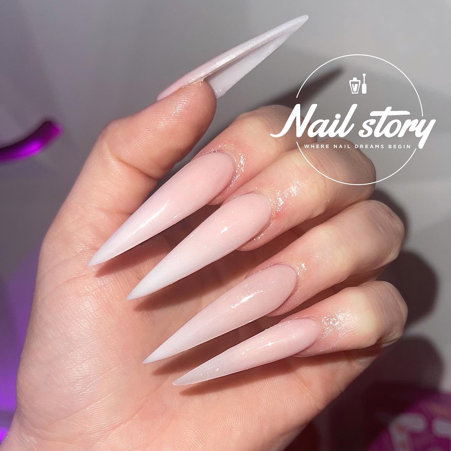 50 Latest Stiletto Nail Ideas To Try 2024!