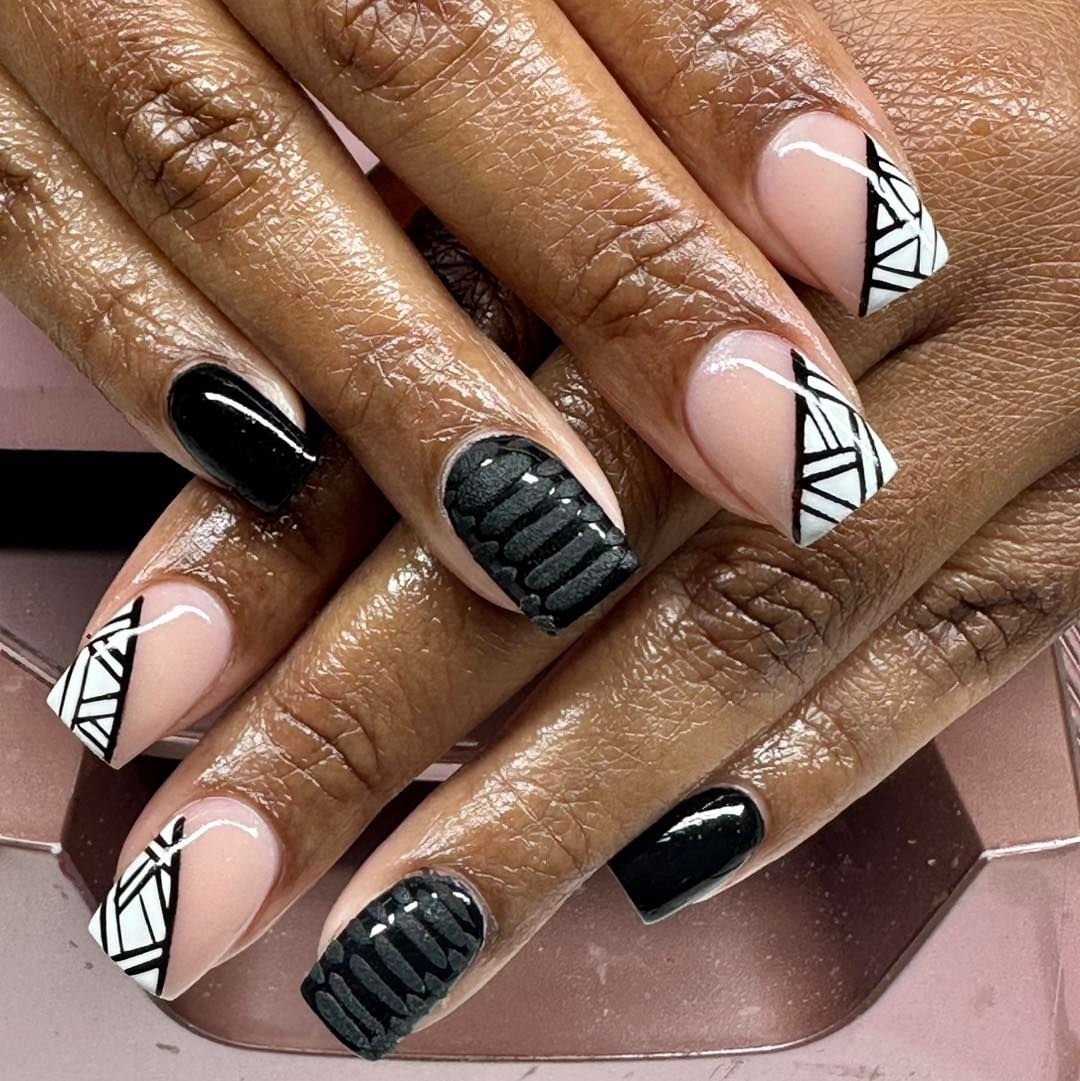 55 Latest Short Acrylic Nail Designs To Try In 2024! - alexie