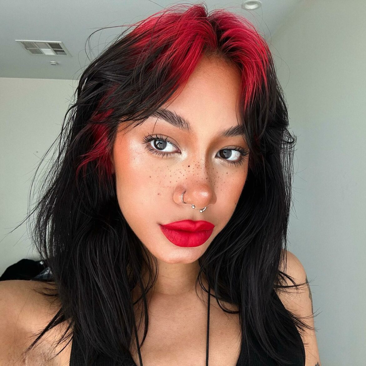 24 Stylish E-Girl Hair Ideas to Experiment with in 2024