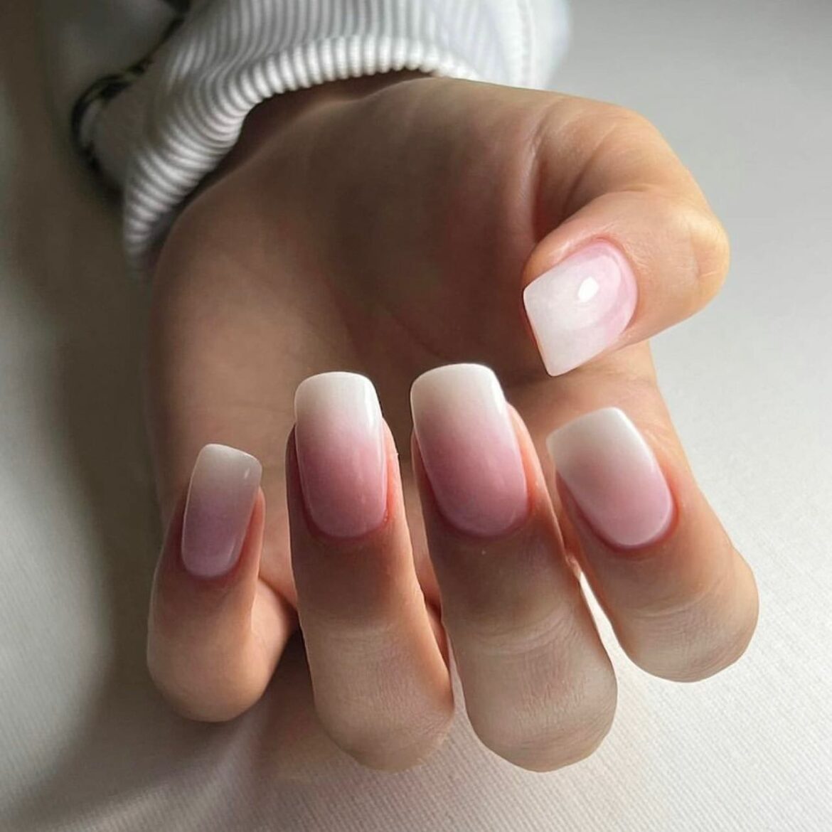 20 Latest Solar Nails To Try In 2023! - alexie