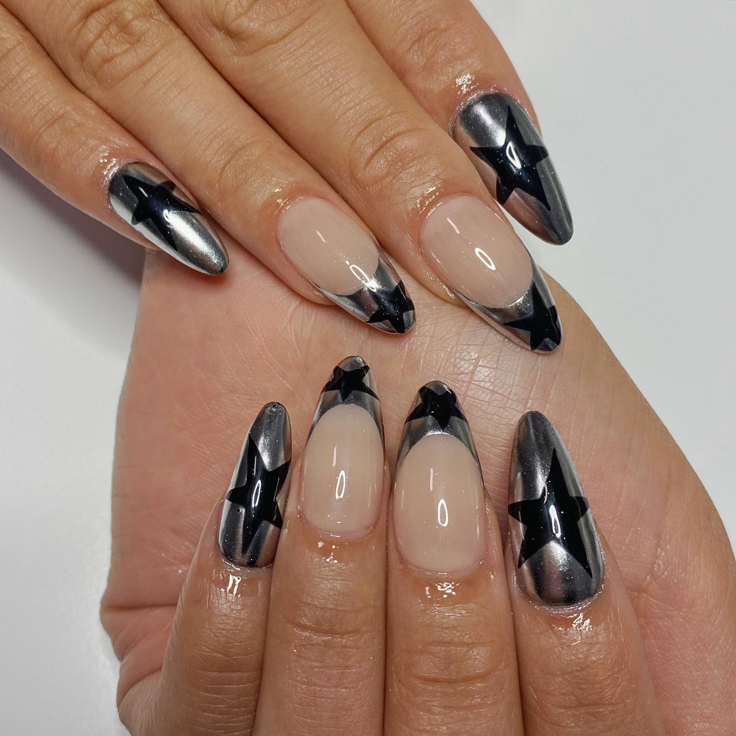 20 Latest Chrome French Tip Nail Ideas To Try In 2024!