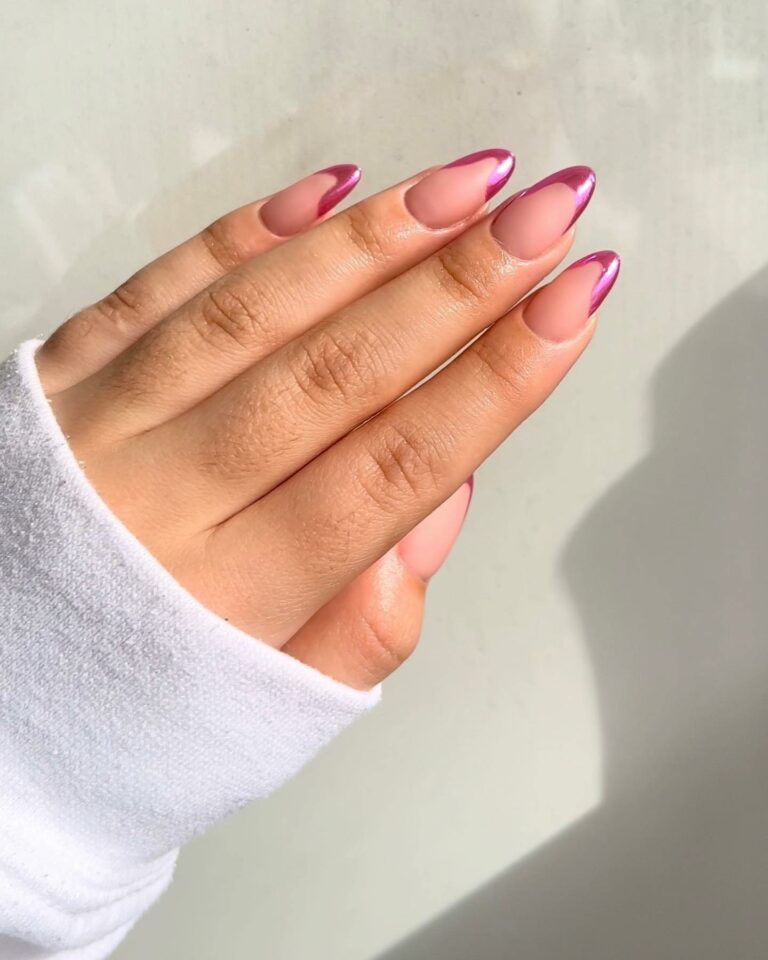 20 Latest Chrome French Tip Nail Ideas To Try In 2024!