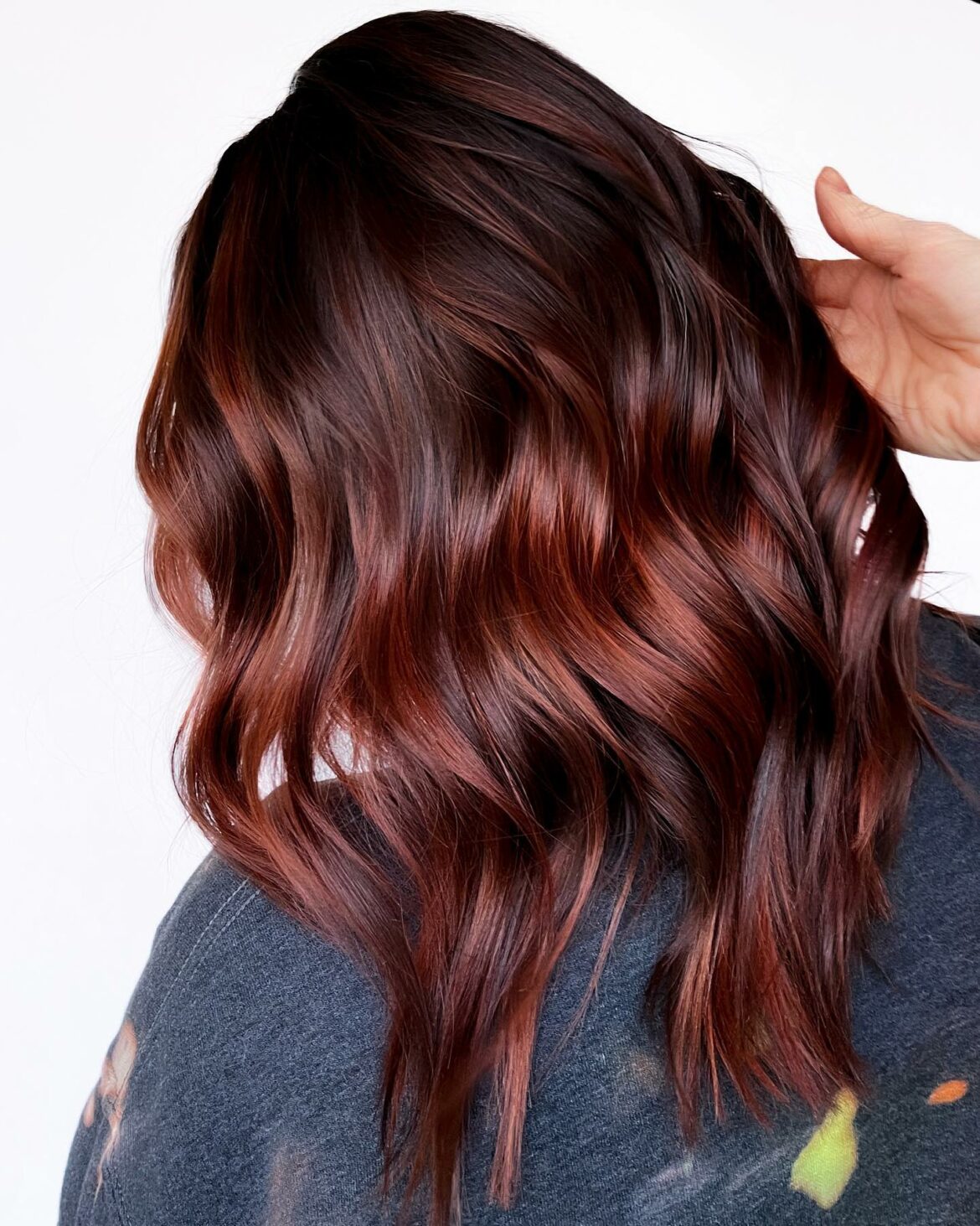 35 Reddish Brown Hair Color Ideas to Try in 2024