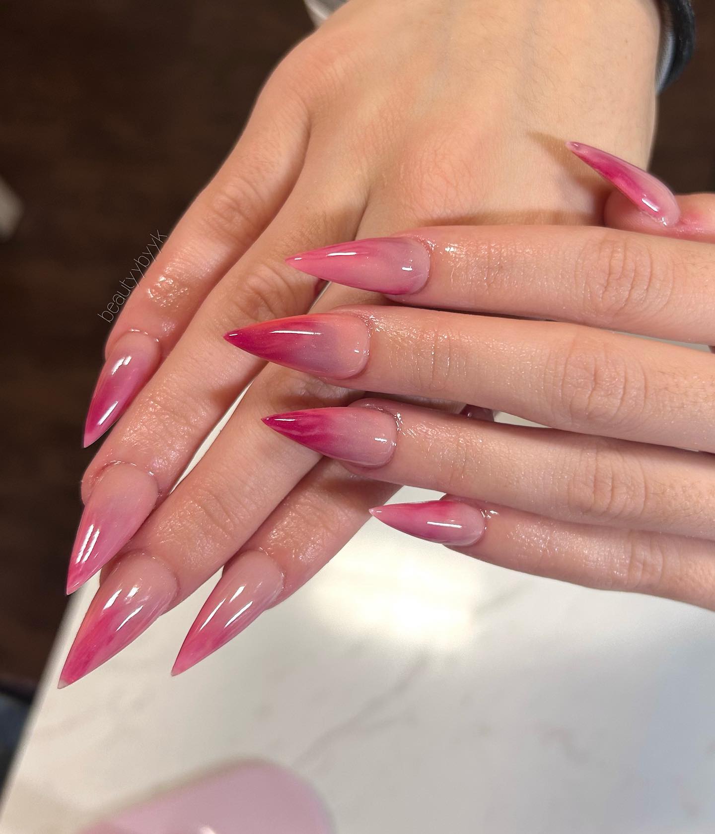 Discover 35 Pink Marble Nail Designs of 2024
