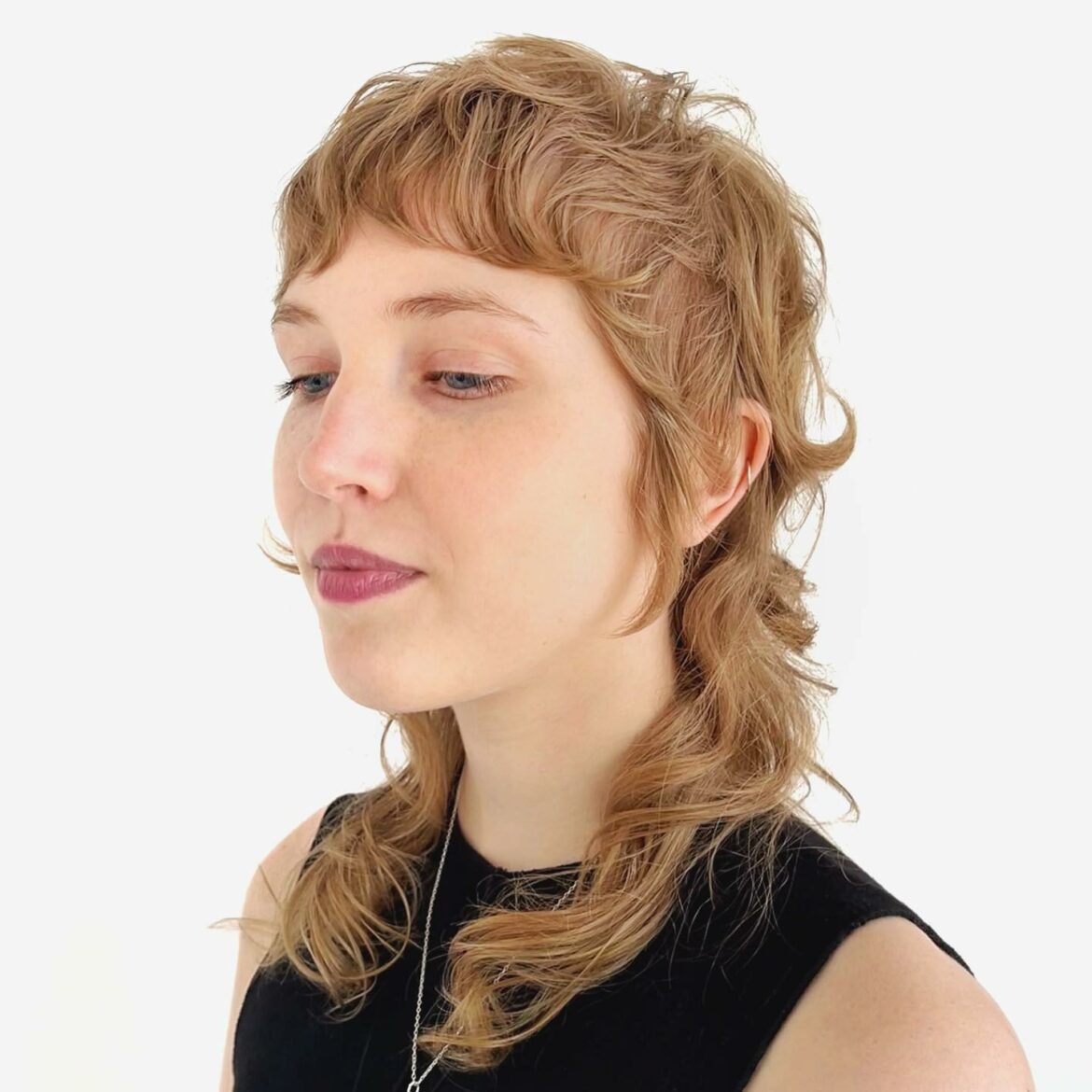 35 Modern Mullet Hairstyles to Experiment with in 2024