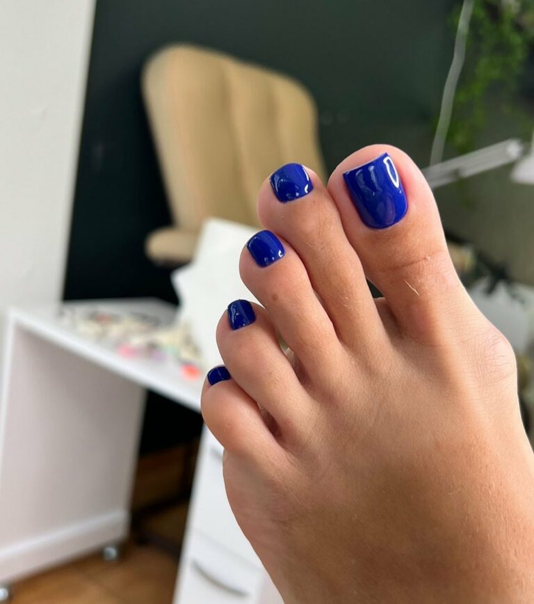 27 Latest Blue Pedicure Designs To Try In 2024!