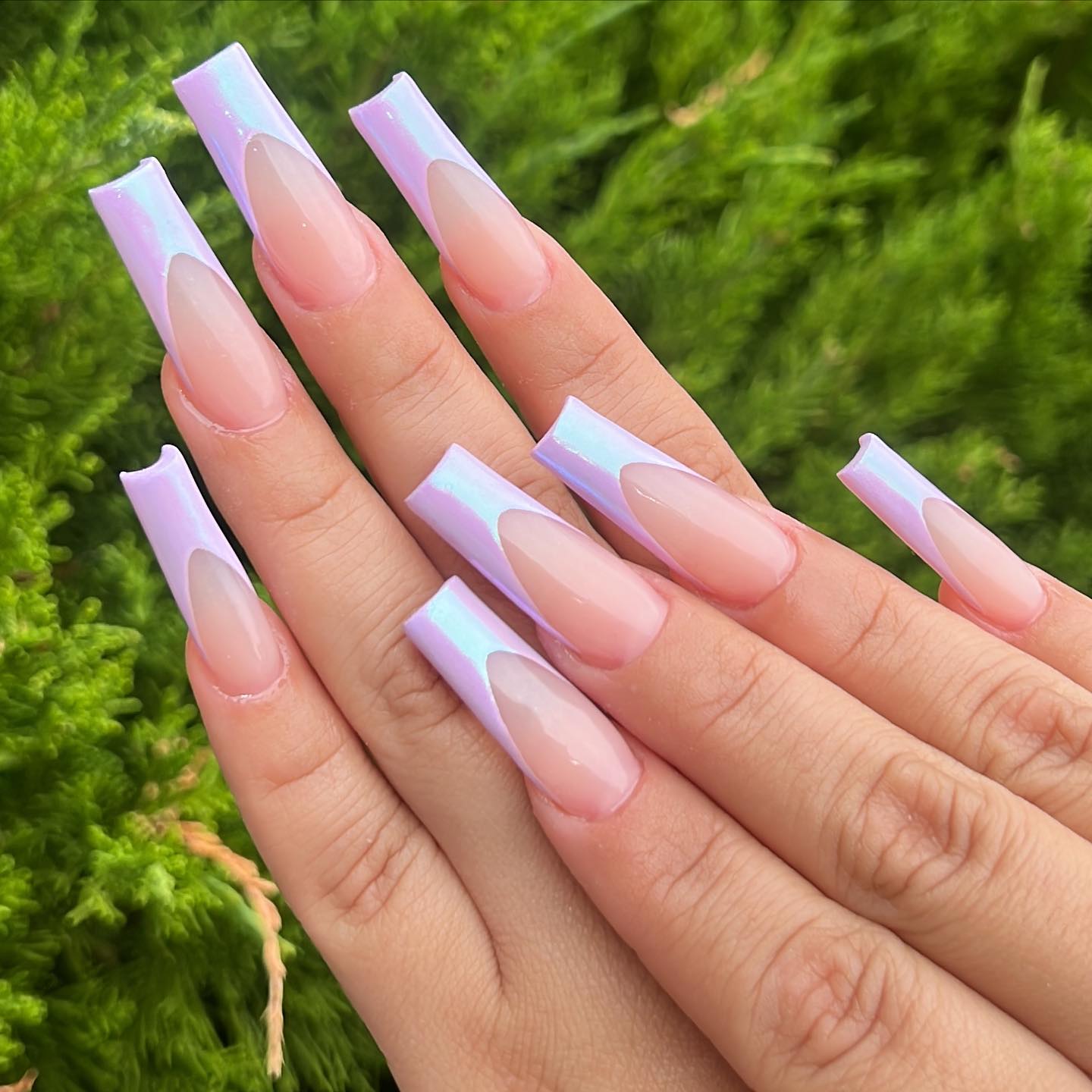 20 Latest Chrome French Tip Nail Ideas To Try In 2024!
