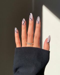 30 Latest Graduation Nail Ideas To Celebrate In Style