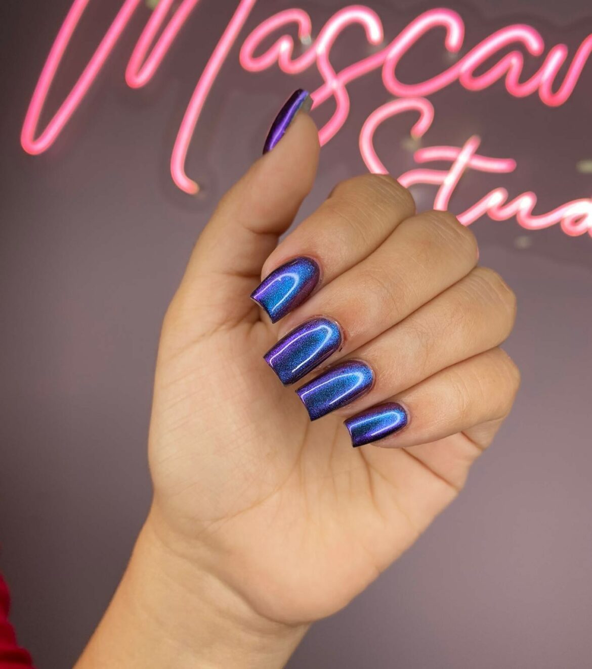 22 Latest Blue Chrome Nail Ideas To Try In 2024!