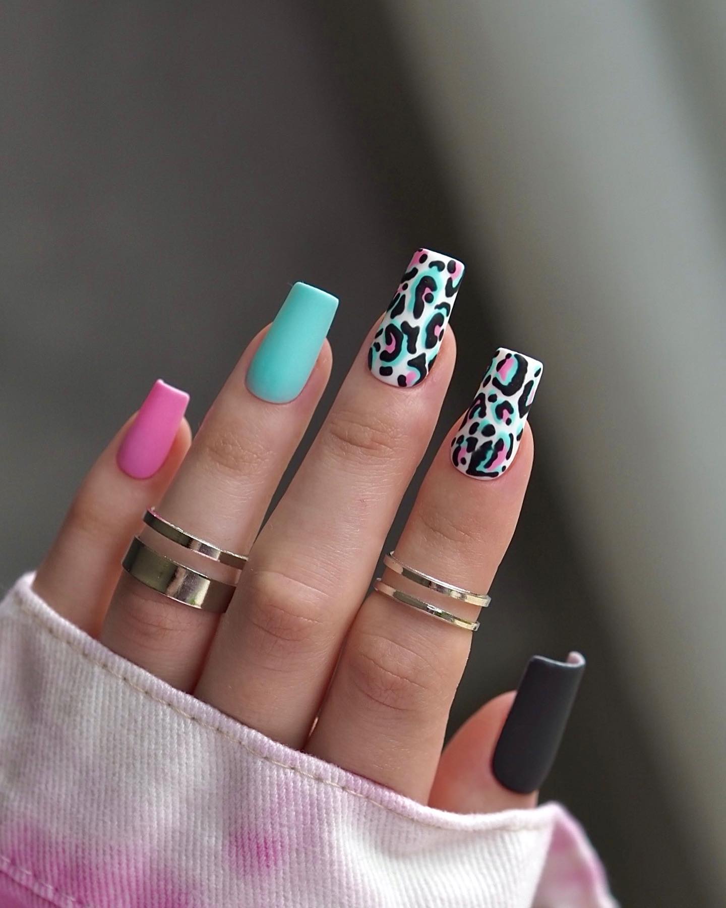 25 Latest Leopard Print Nail Ideas To Try In 2024!
