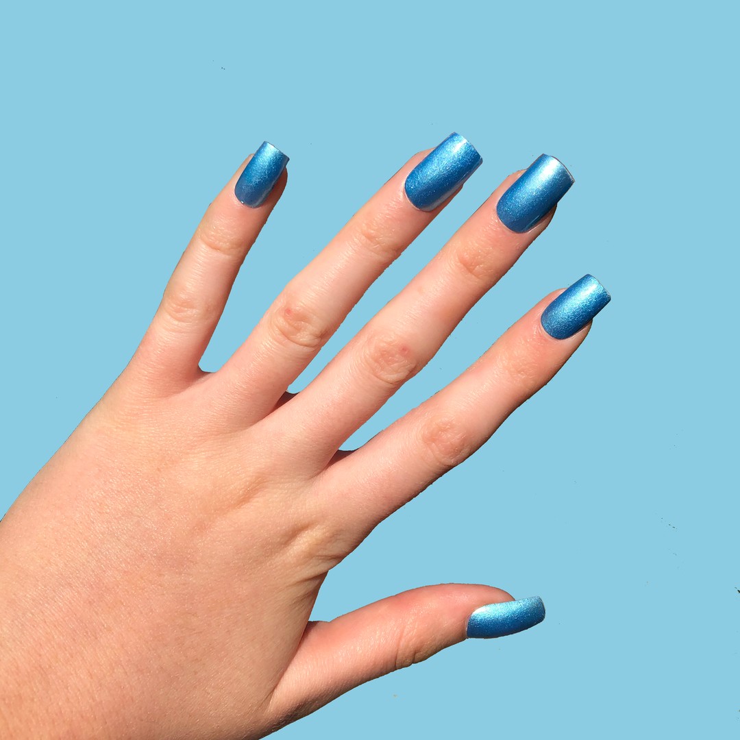 22 Latest Blue Chrome Nail Ideas To Try In 2024!
