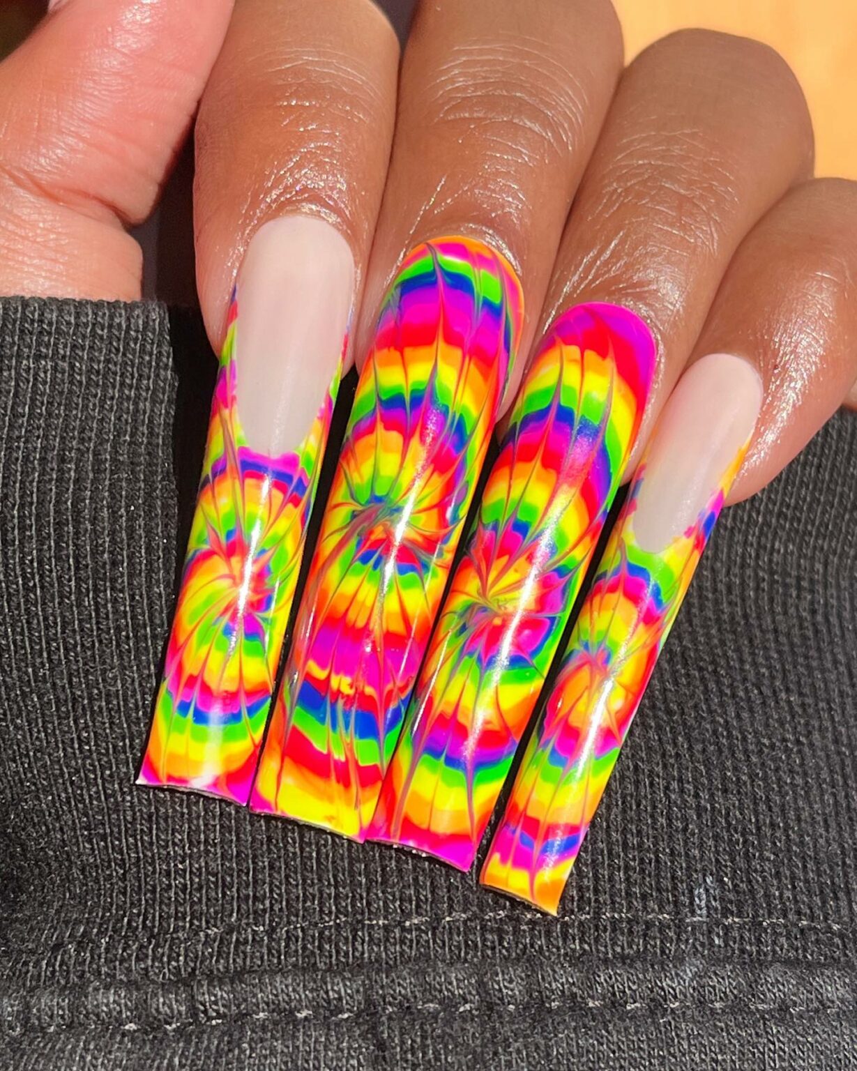 Get Artsy with 25 Tie-Dye Nail Designs in 2024