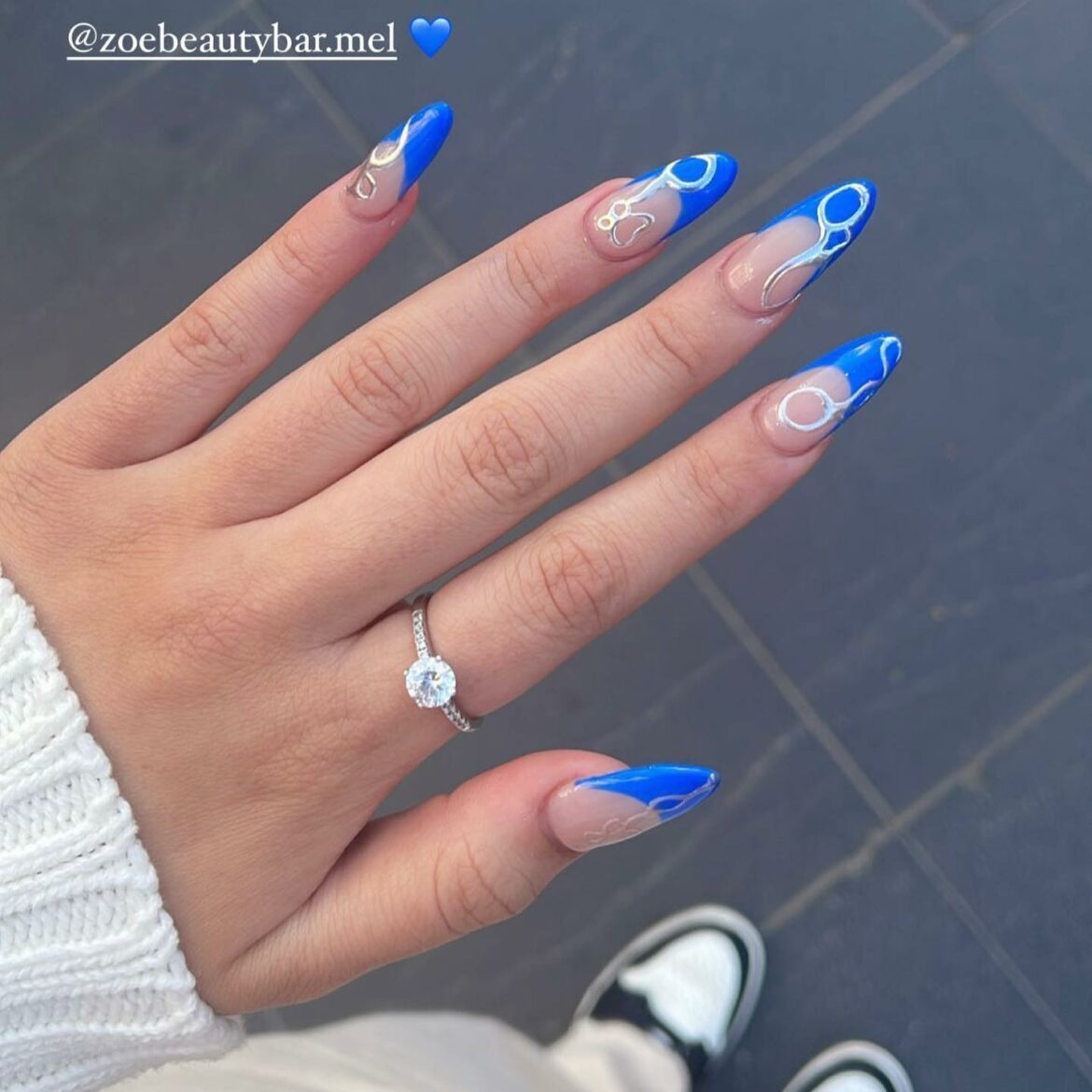 22 Latest Blue Chrome Nail Ideas To Try In 2024!
