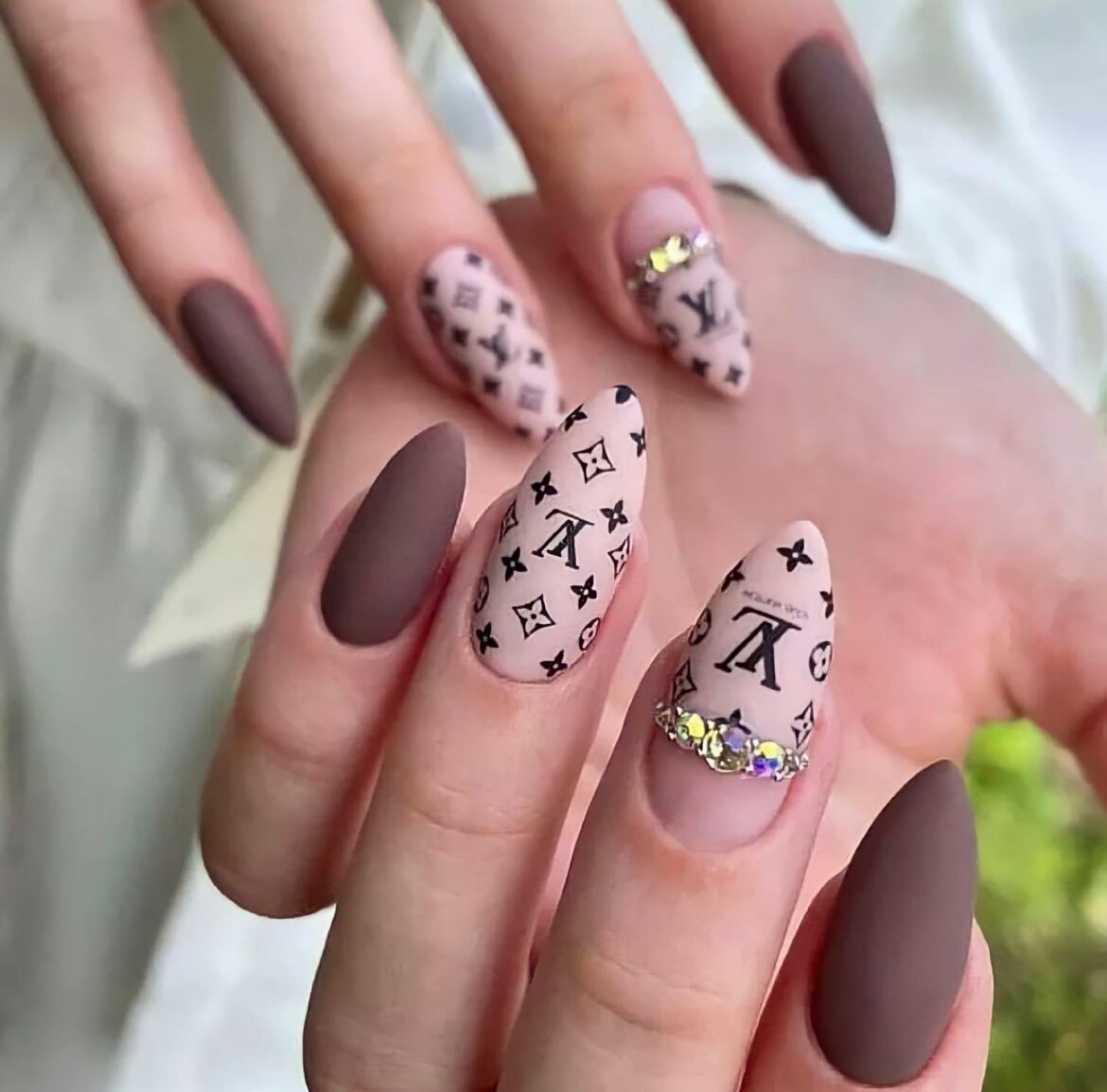 25 Latest Louis Vuitton Nails To Try In 2024