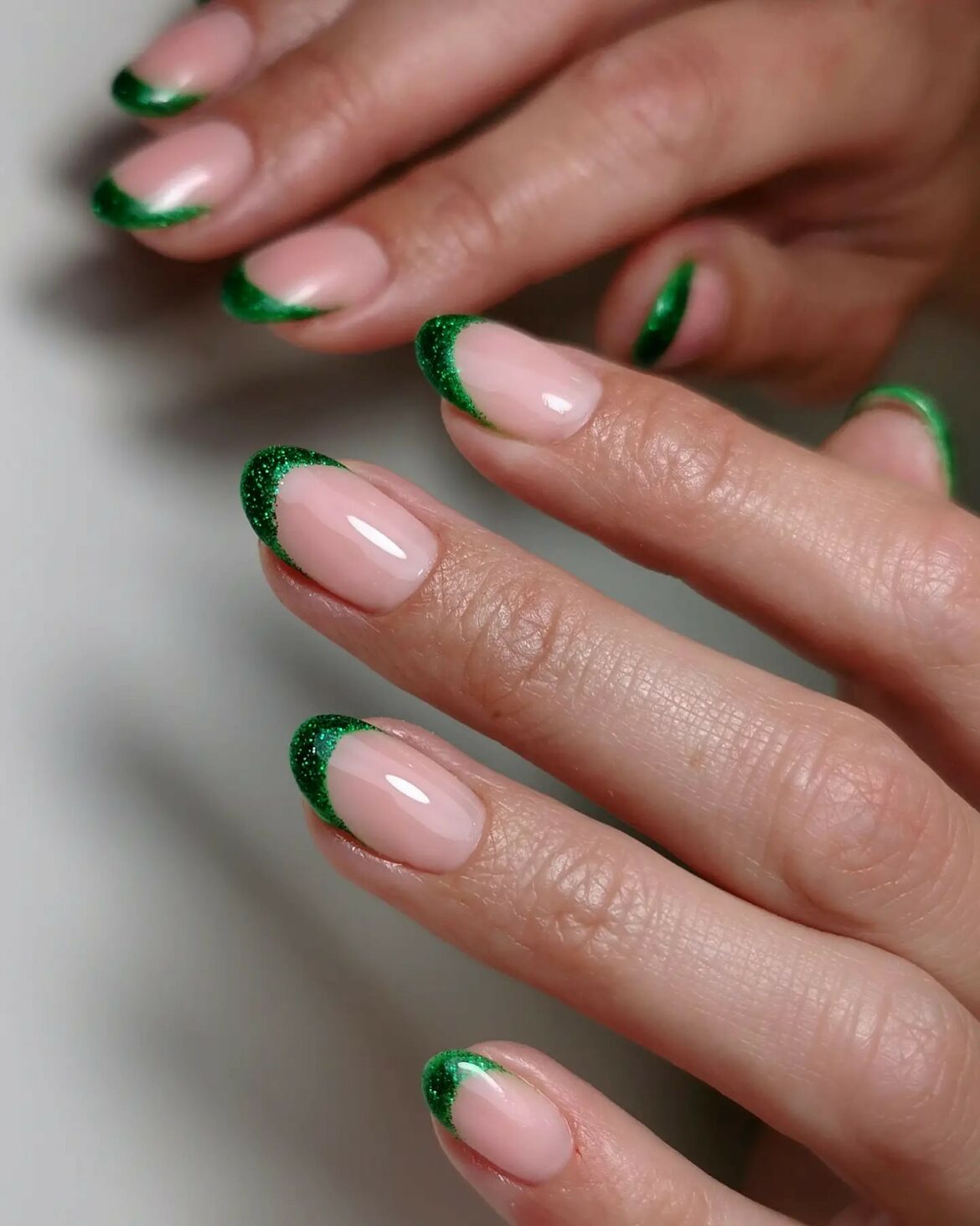 Try 30 Green French Tip Nail Designs of 2024
