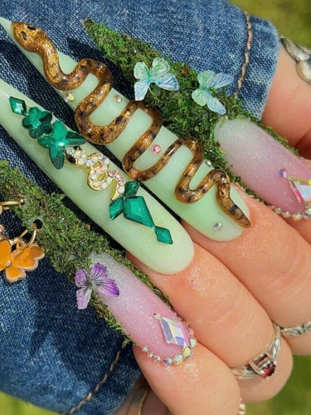 2024's Edgy Snake Nail Designs - alexie