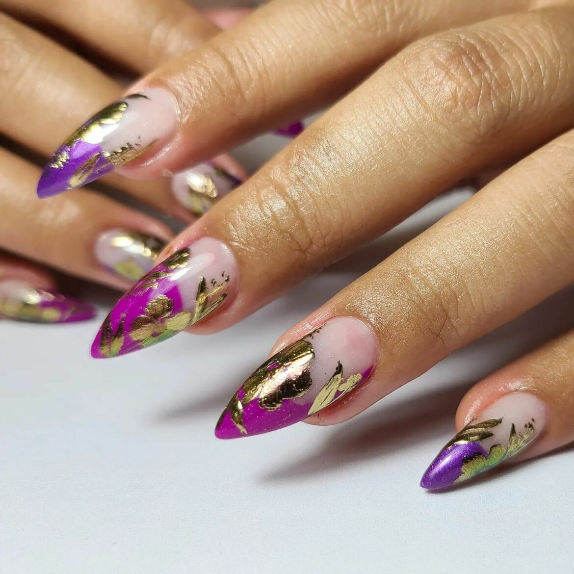 20 Latest Purple And Gold Nail Ideas To Try In 2024!