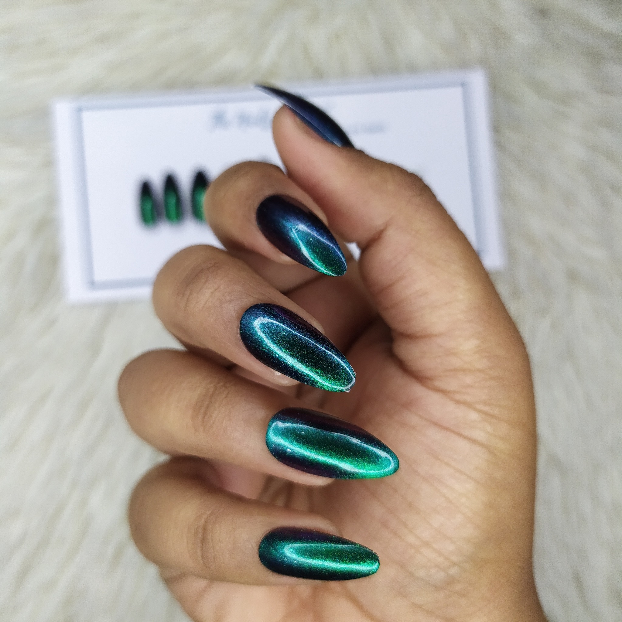 30 Latest Green Chrome Nail Ideas To Try in 2024!