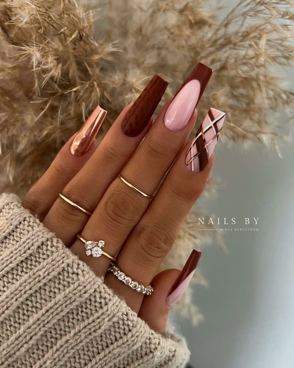 20 Latest Brown Chrome Nails Ideas To Try In 2024!