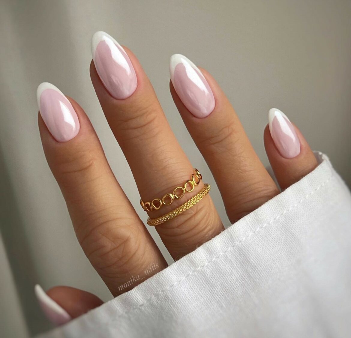 30 Latest Short French Tip Nail Ideas To Try In 2024!