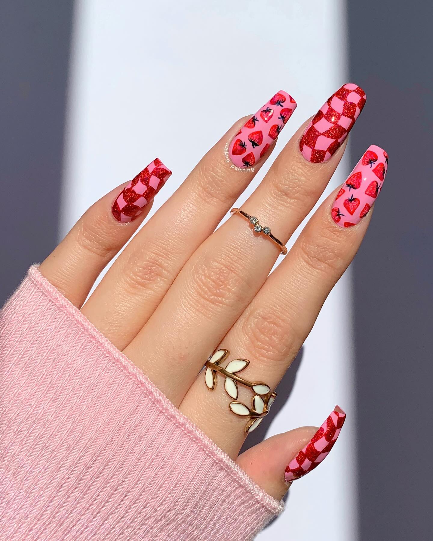 14 Cute Valentine’s Day Nail Ideas To Try in 2024! 💅
